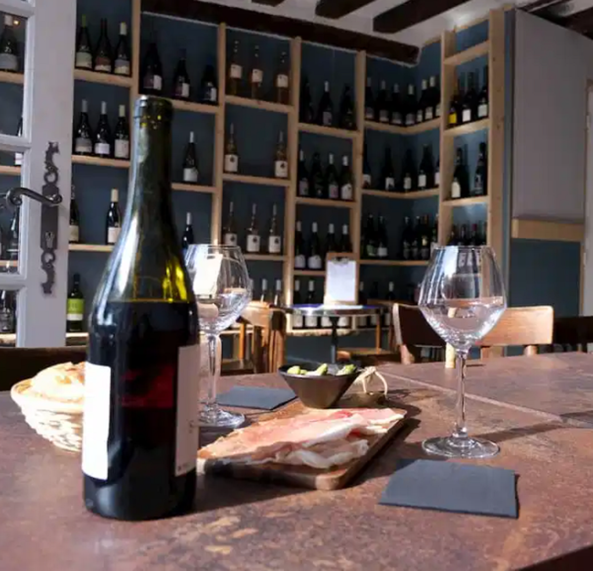 Jaja - Bar à vin - Destination Yvelines