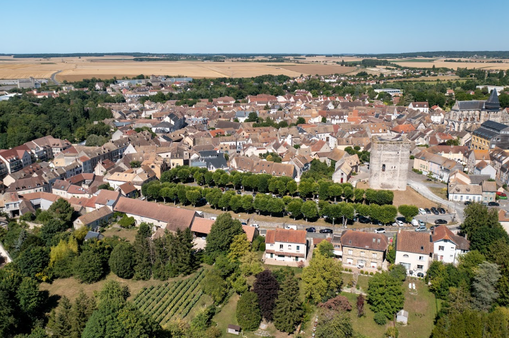 Houdan, ville médiévale - Destination Yvelines